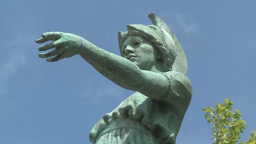 minerva statue uncg