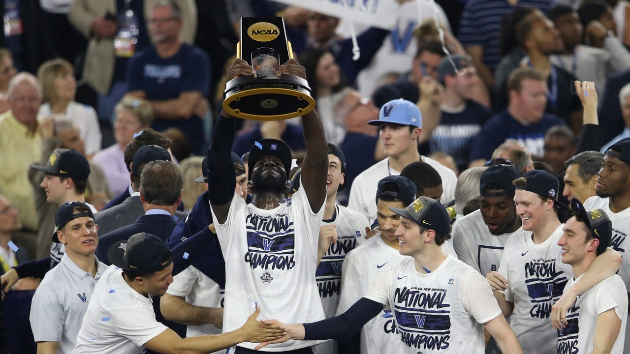 Villanova wins thrilling national championship Villanova wins thrilling national championship
