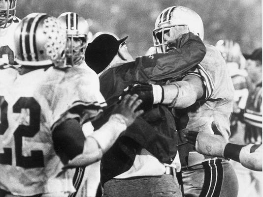 How Woody Hayes used a turtle to motivate Ohio State's staff (UPDATE)
