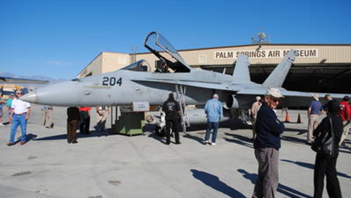 Marine Killed In F 18 Crash In Twentynine Palms