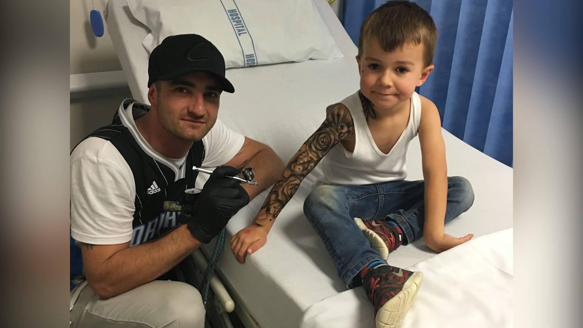 Artist gives kids realistic-looking temporary tattoos for smiles | wltx.com