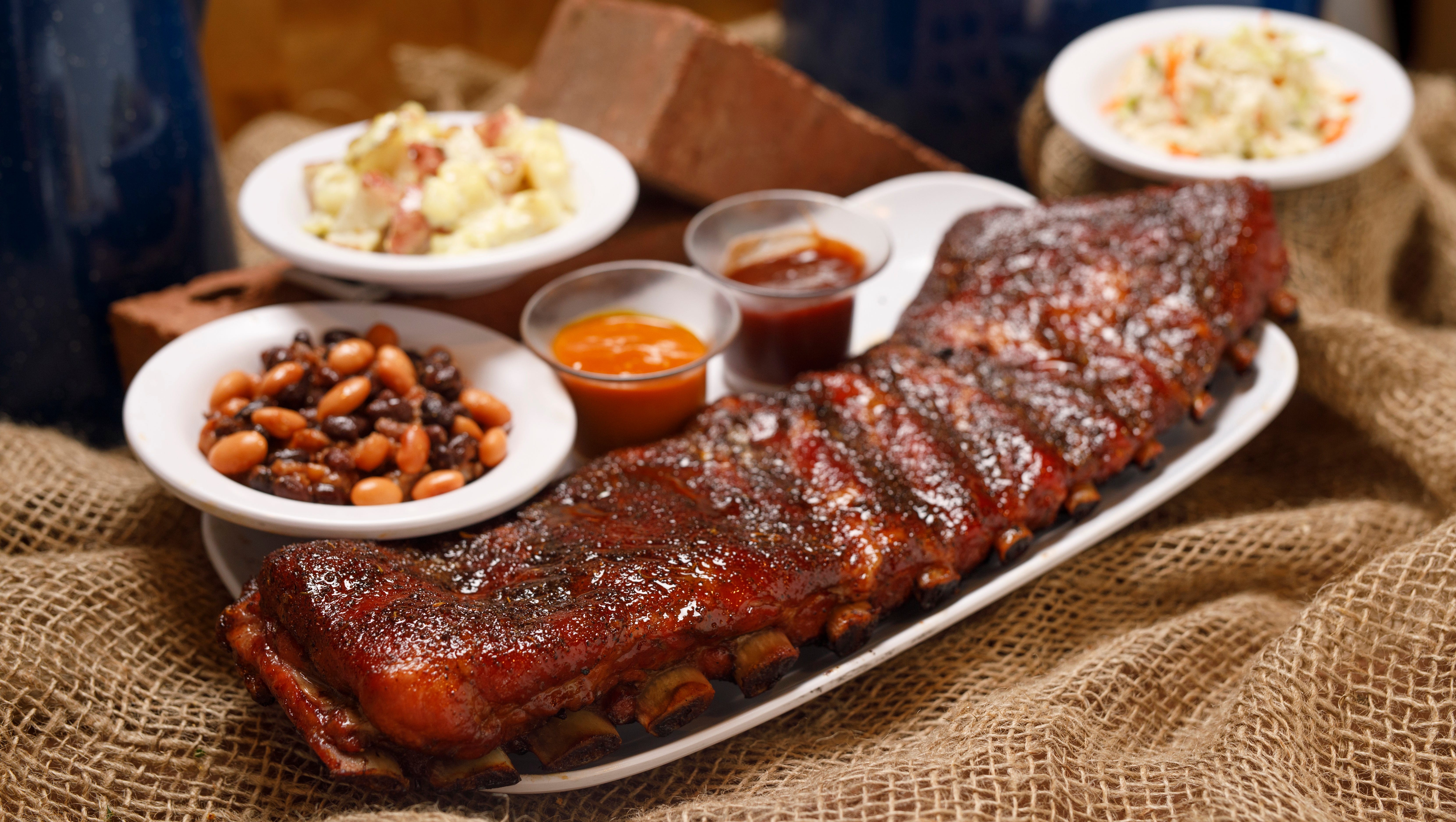 Dollywood: Park's Barbeque and Bluegrass Festival to start Friday