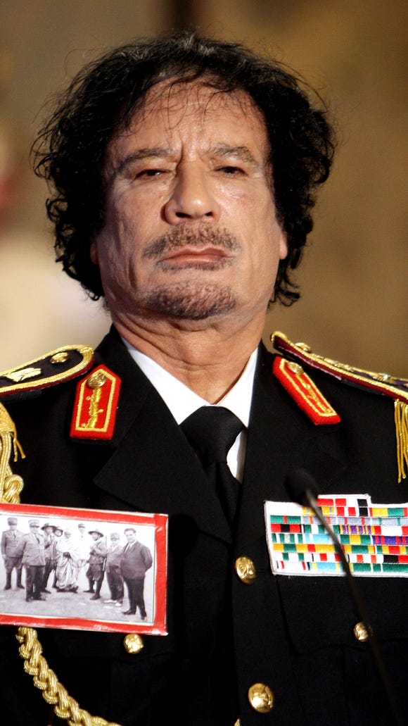 Obama renews emergency that first targeted Gadhafi