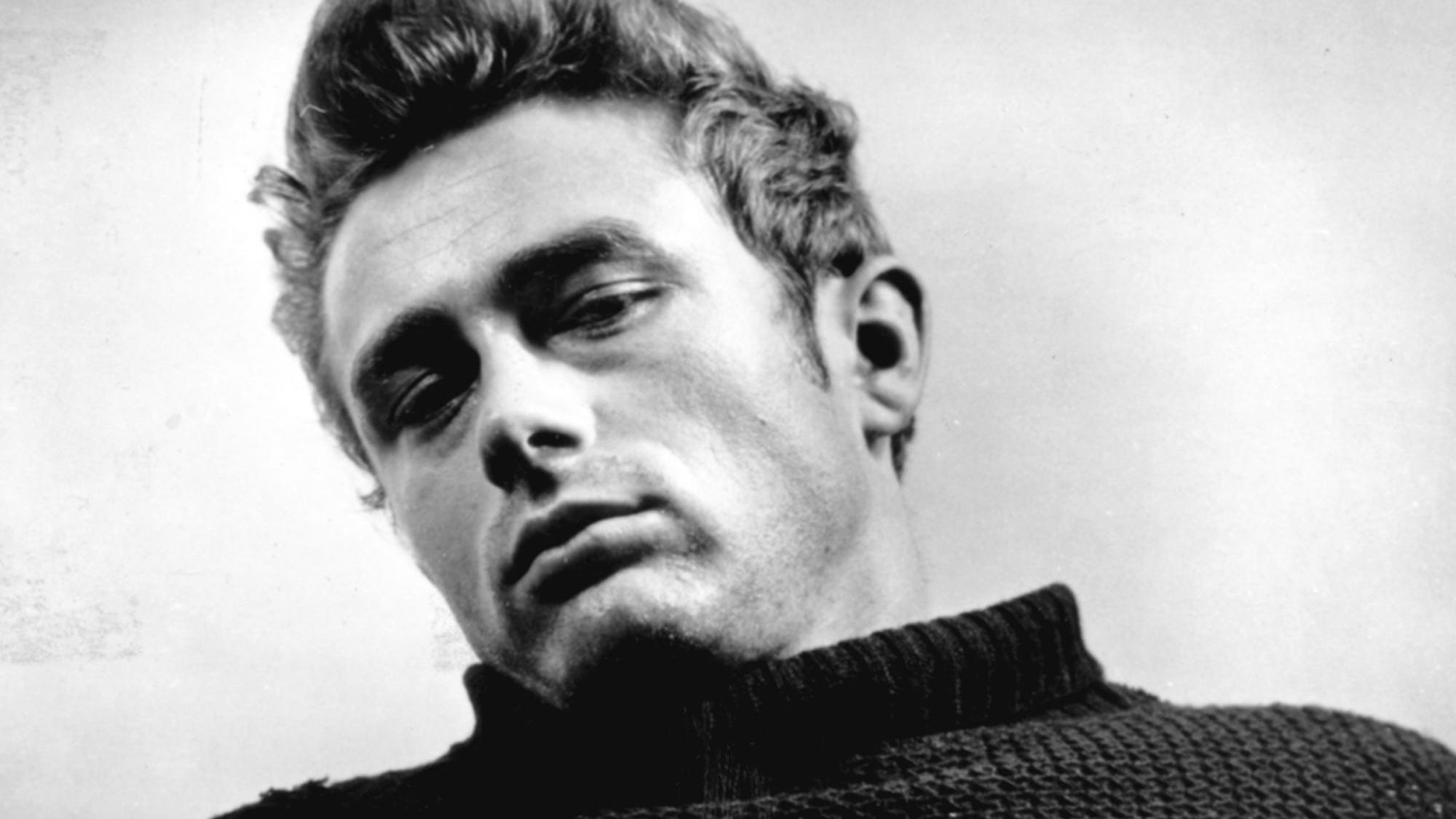 James Dean's cousin still lives in the farmhouse they grew up in together