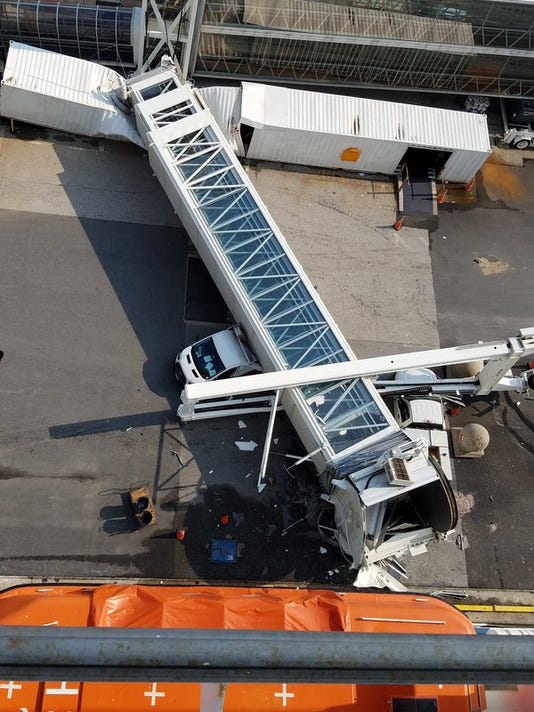 Carnival ship crashes into gangway in Baltimore