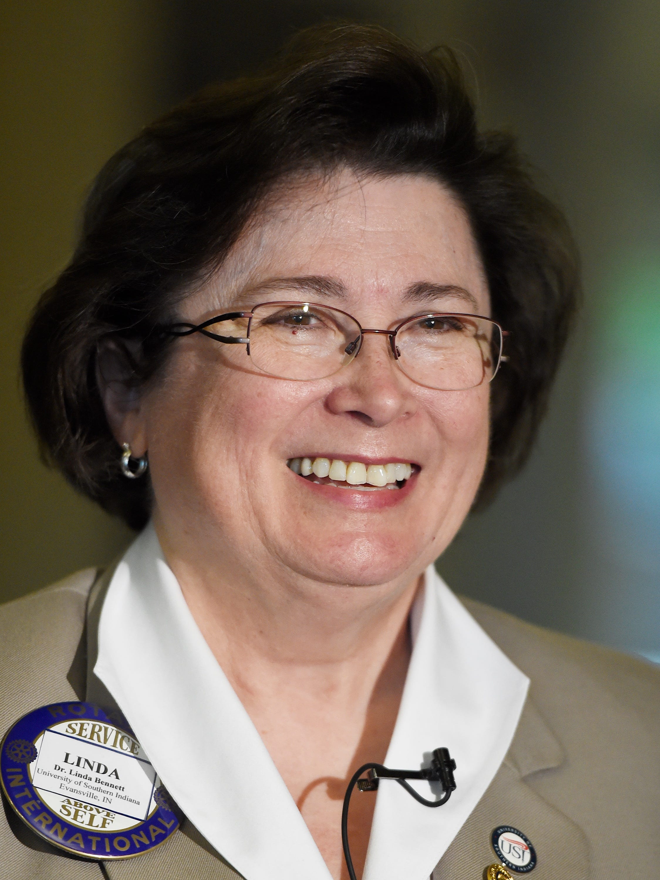 Linda Bennett discusses USI growth at Henderson Lion's Club