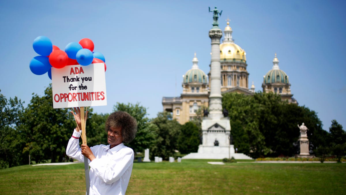 18 Photos: ADA 25th Anniversary March