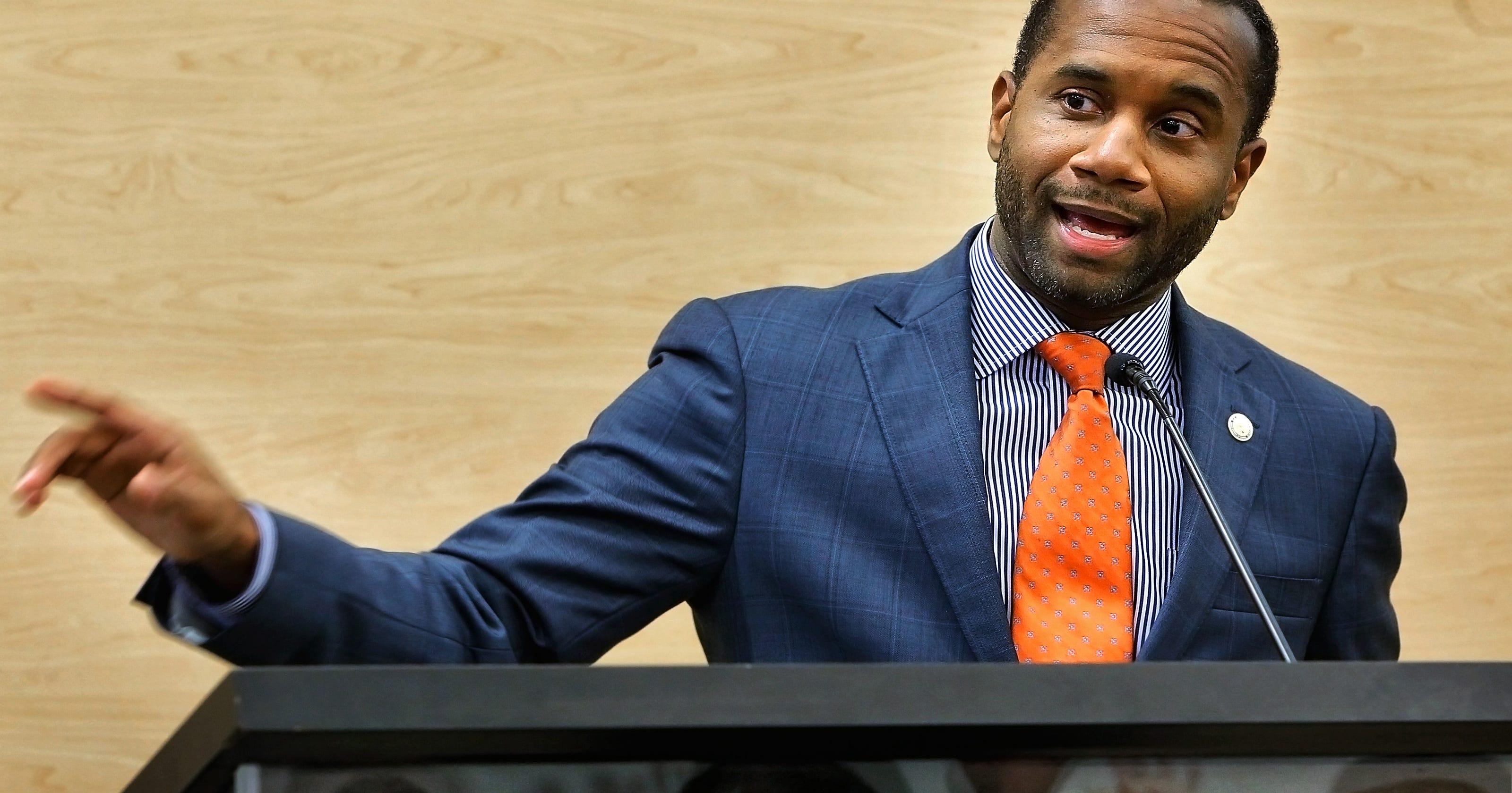 Memphis proposes Ed Stanton as monitor in police surveillance case