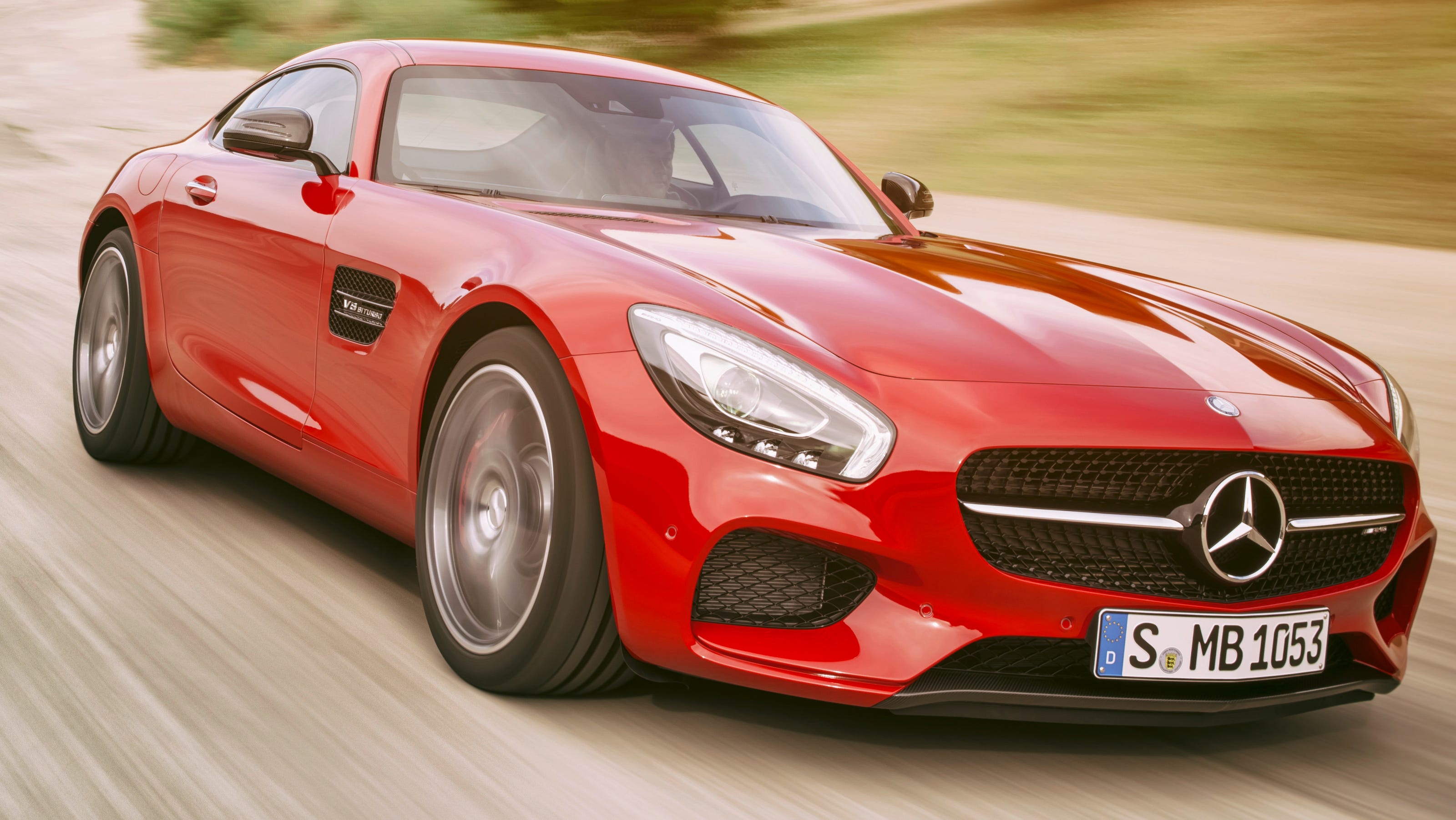 Mercedes-Benz launches hot $120K AMG GT sports car