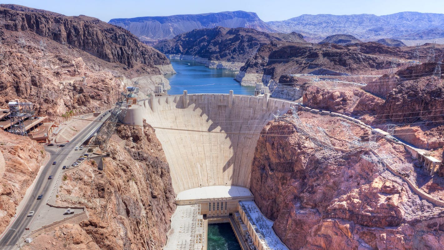 10 modern engineering marvels every traveler should see