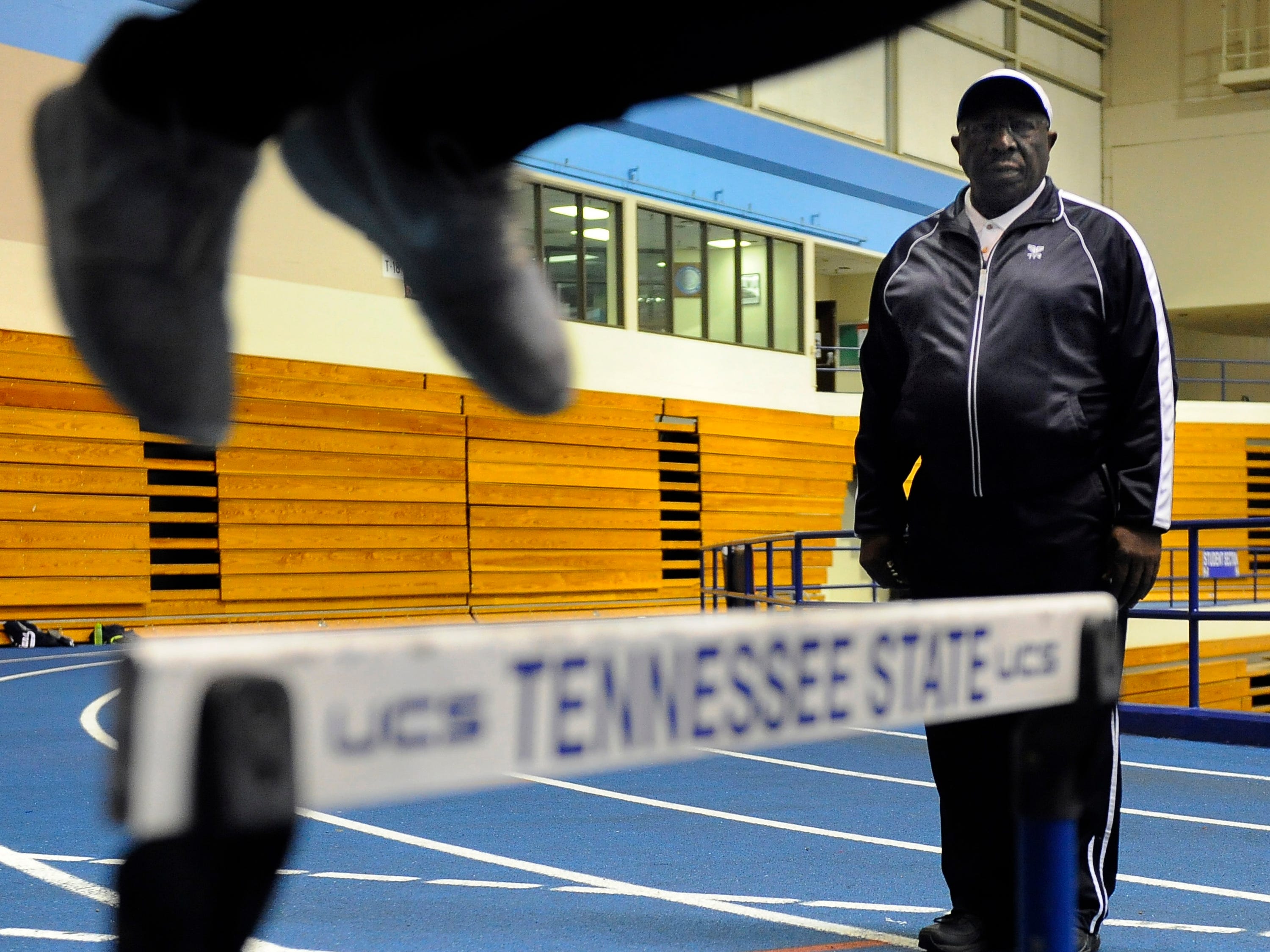 Sam Smith builds dominant track programs, athletes | USA TODAY High ...