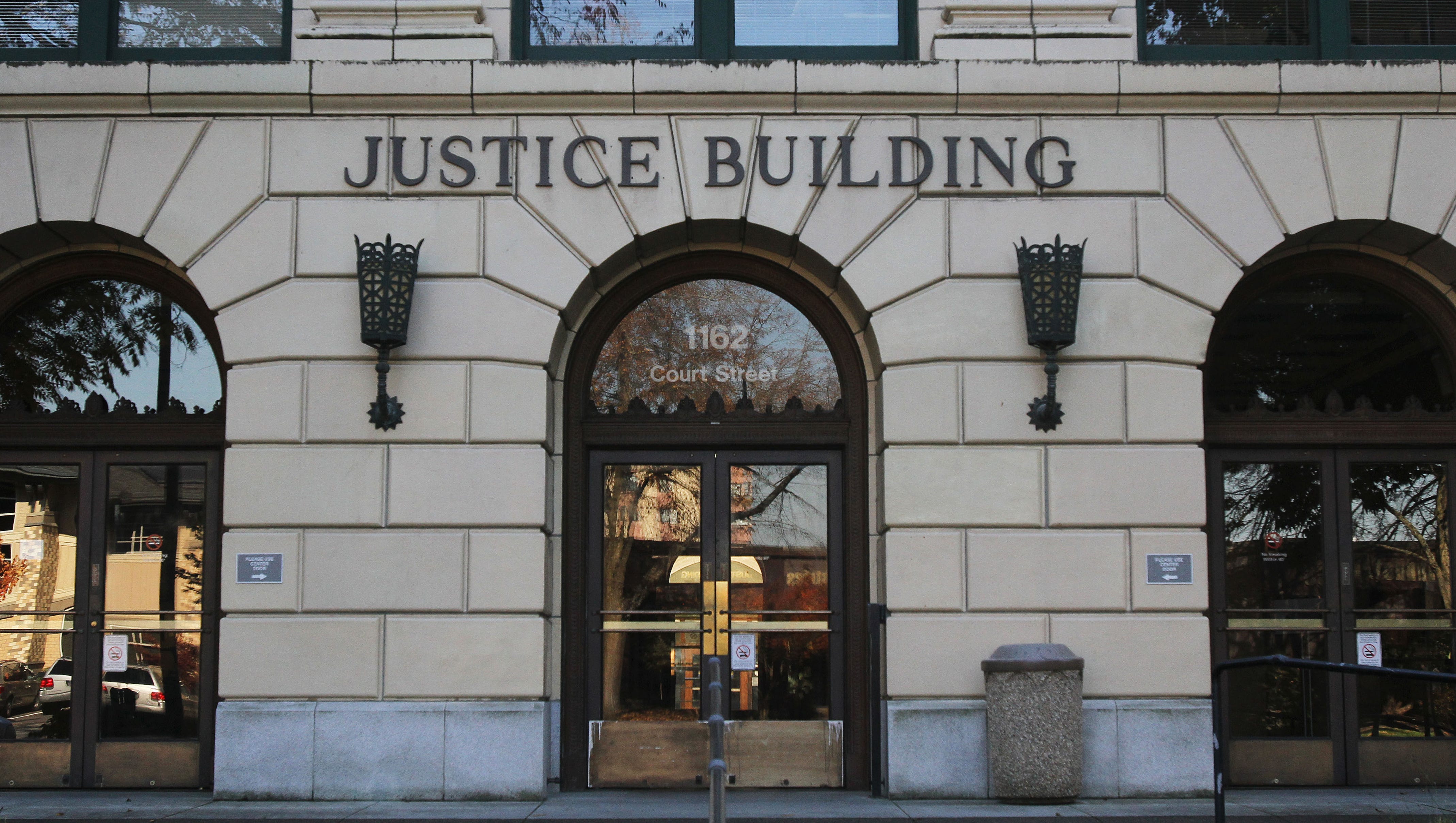 Oregon's top DOJ lawyer reprimanded for 'inappropriate' treatment