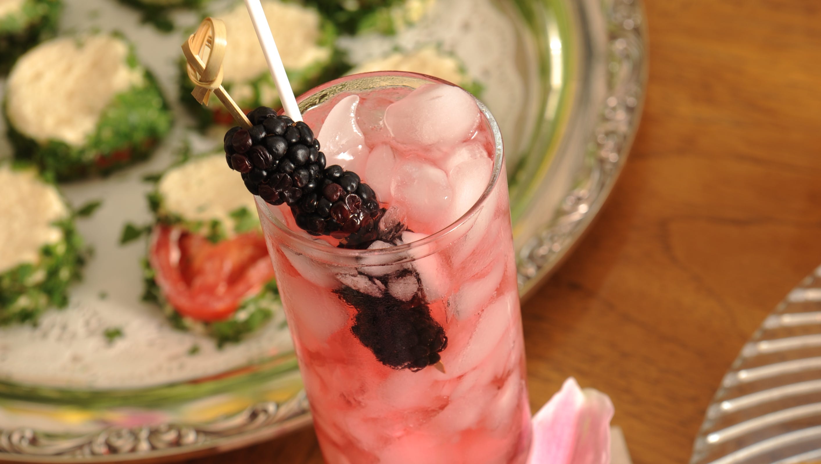 From the Archives: How to make the Kentucky Oaks Lily cocktail