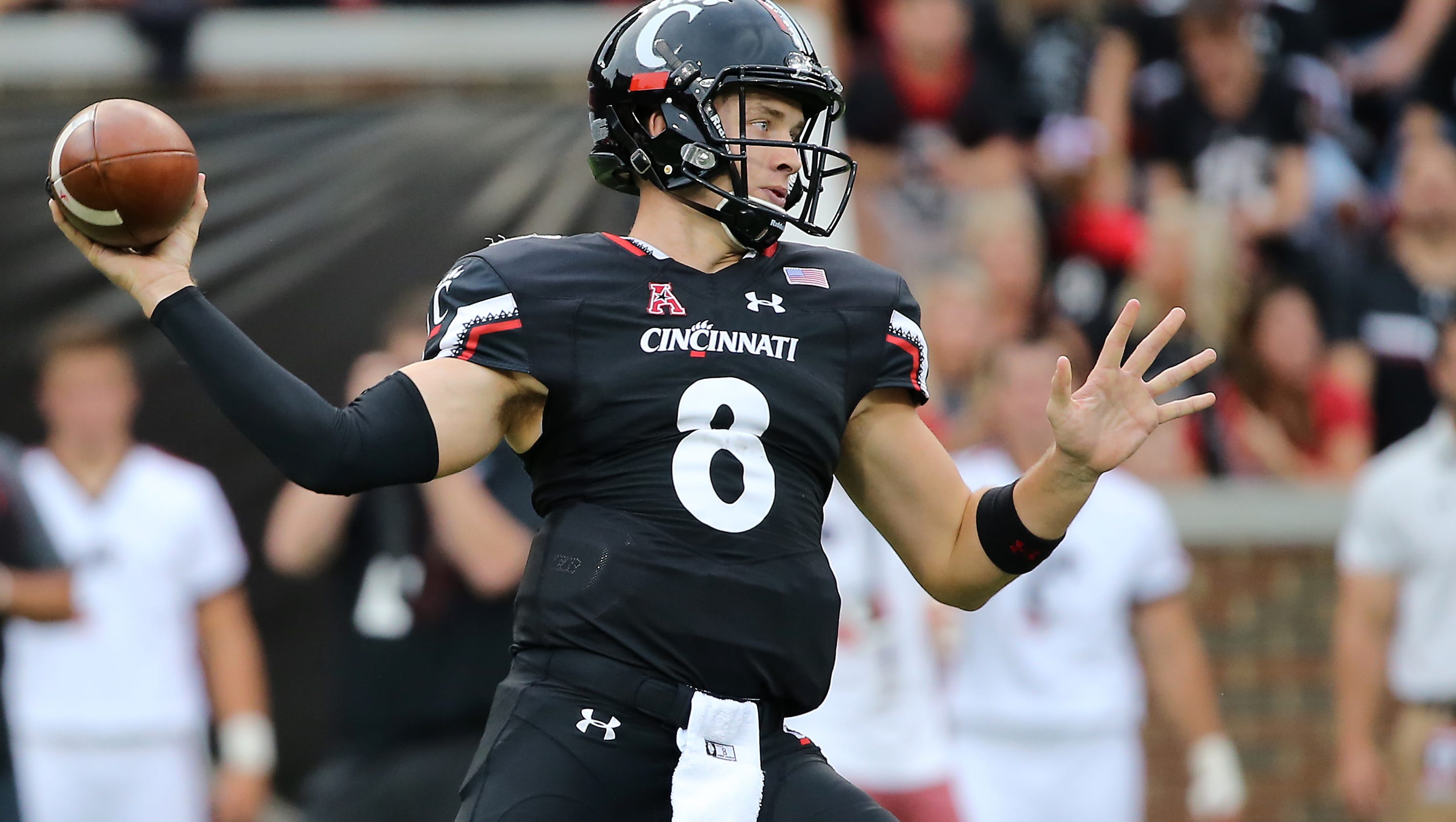 Cincinnati Bearcats football team begins 2018 spring practice