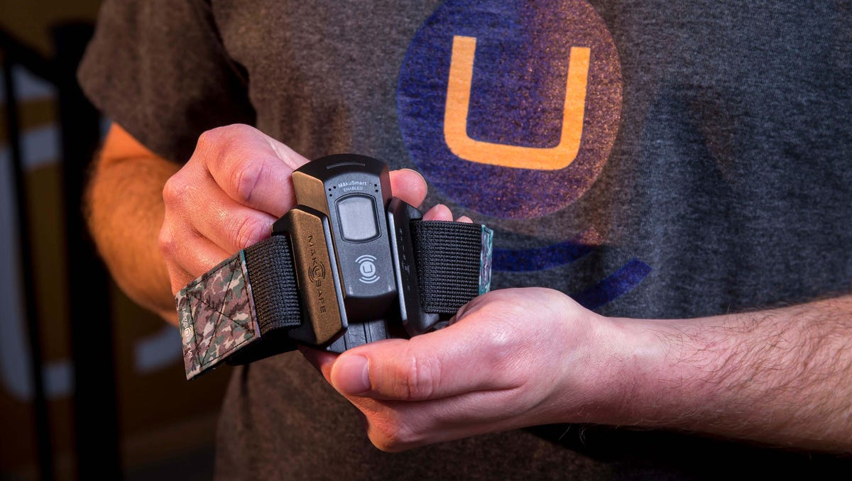 Photos: MakuSafe wearable device tracks workplace environment, safety
