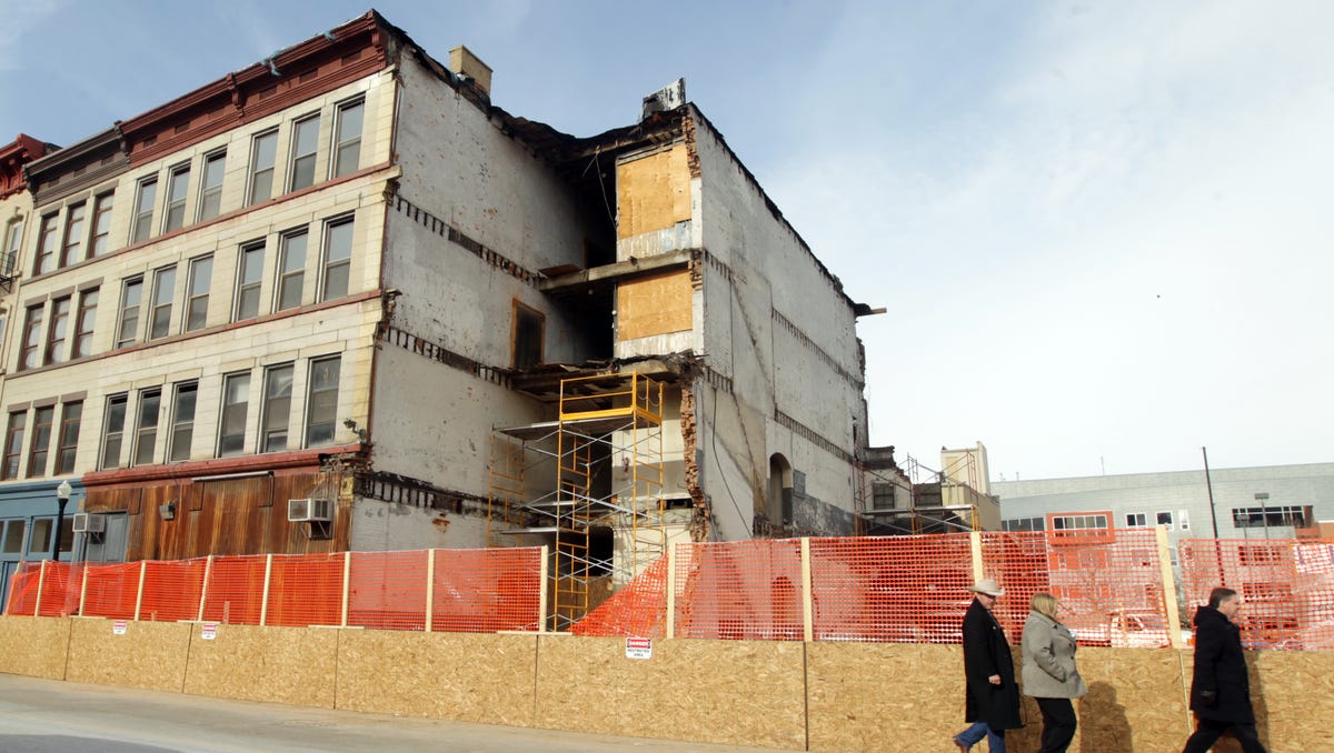 Cincinnati's collapsing, crumbling buildings