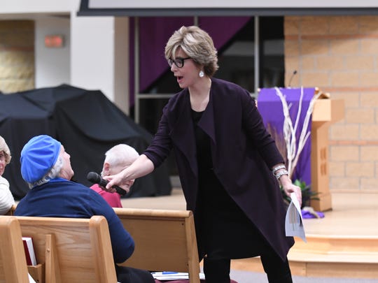 Wurzer spreads message of 'living while dying' with music, conversation