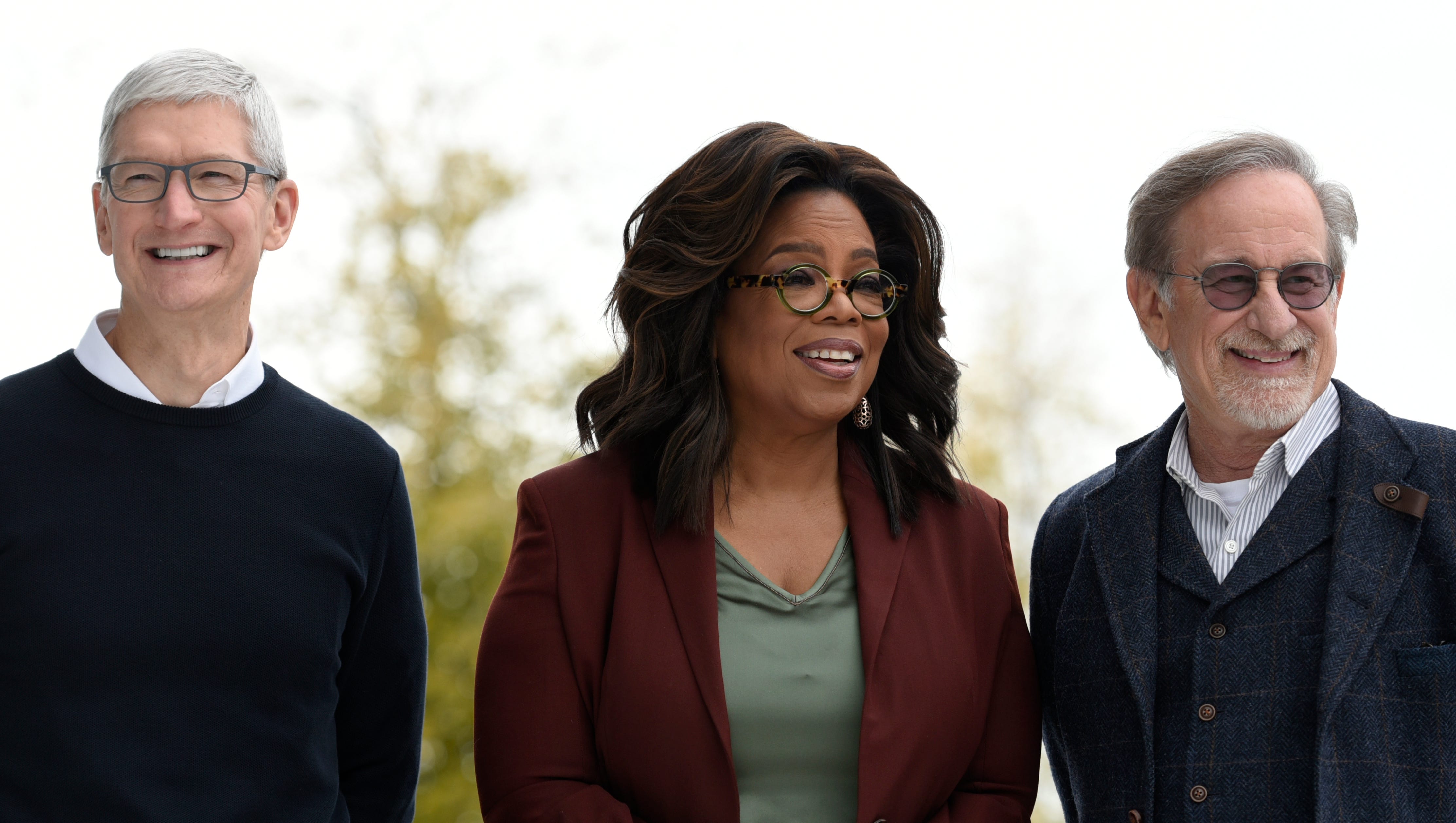 Hey iPhone owners: will you subscribe to anything Apple?