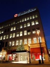 Downtown Boston Store building, include offices and apartments, sold ...