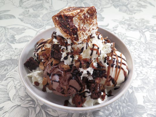 Cooking Channel's 'Unique Sweets' visits 4 sweet shops around Phoenix