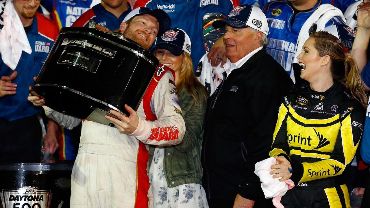 Fans, fellow competitors happy for Dale Earnhardt Jr.