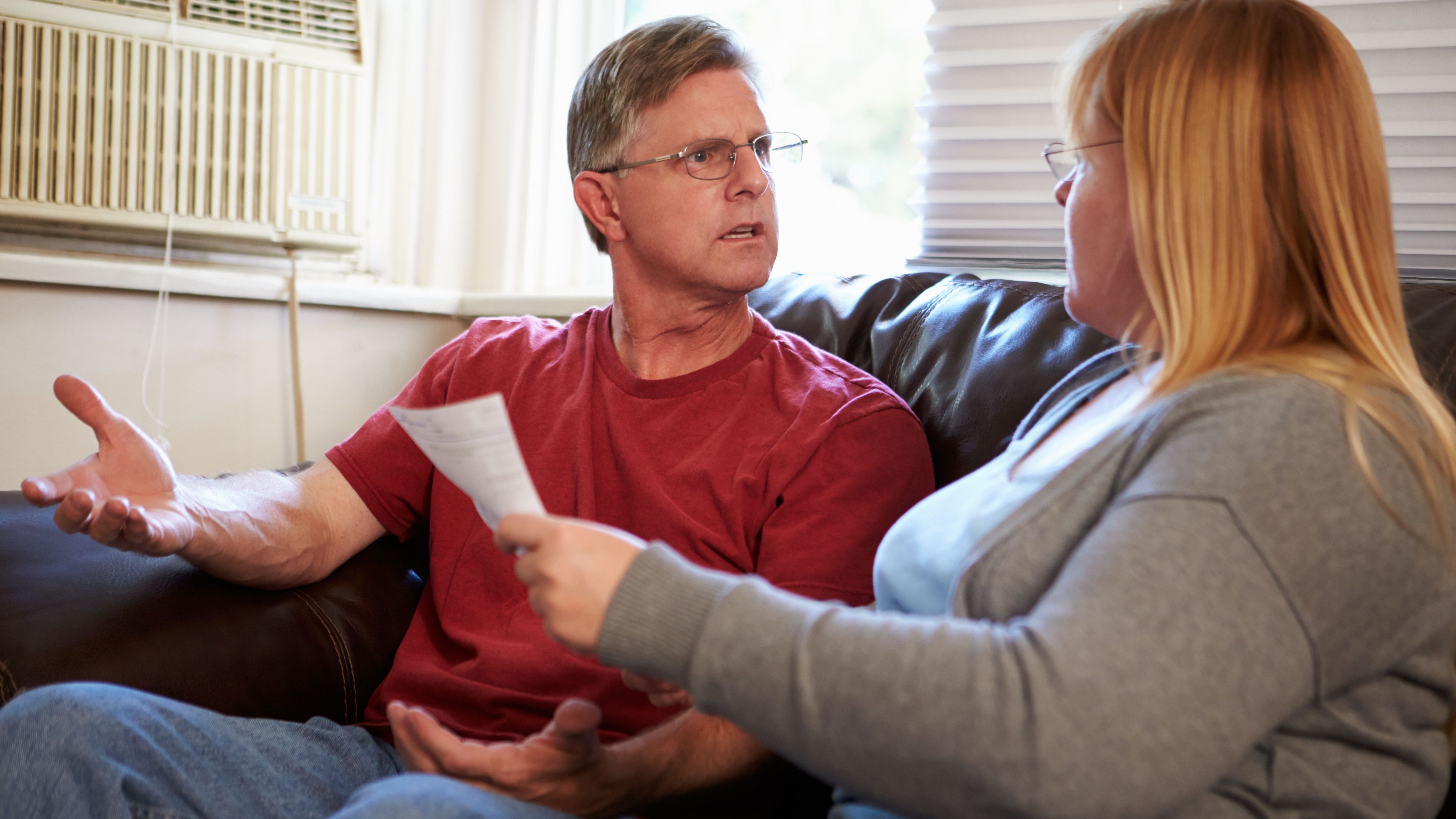 parent-conflict-resolution-teaches-affects-kids