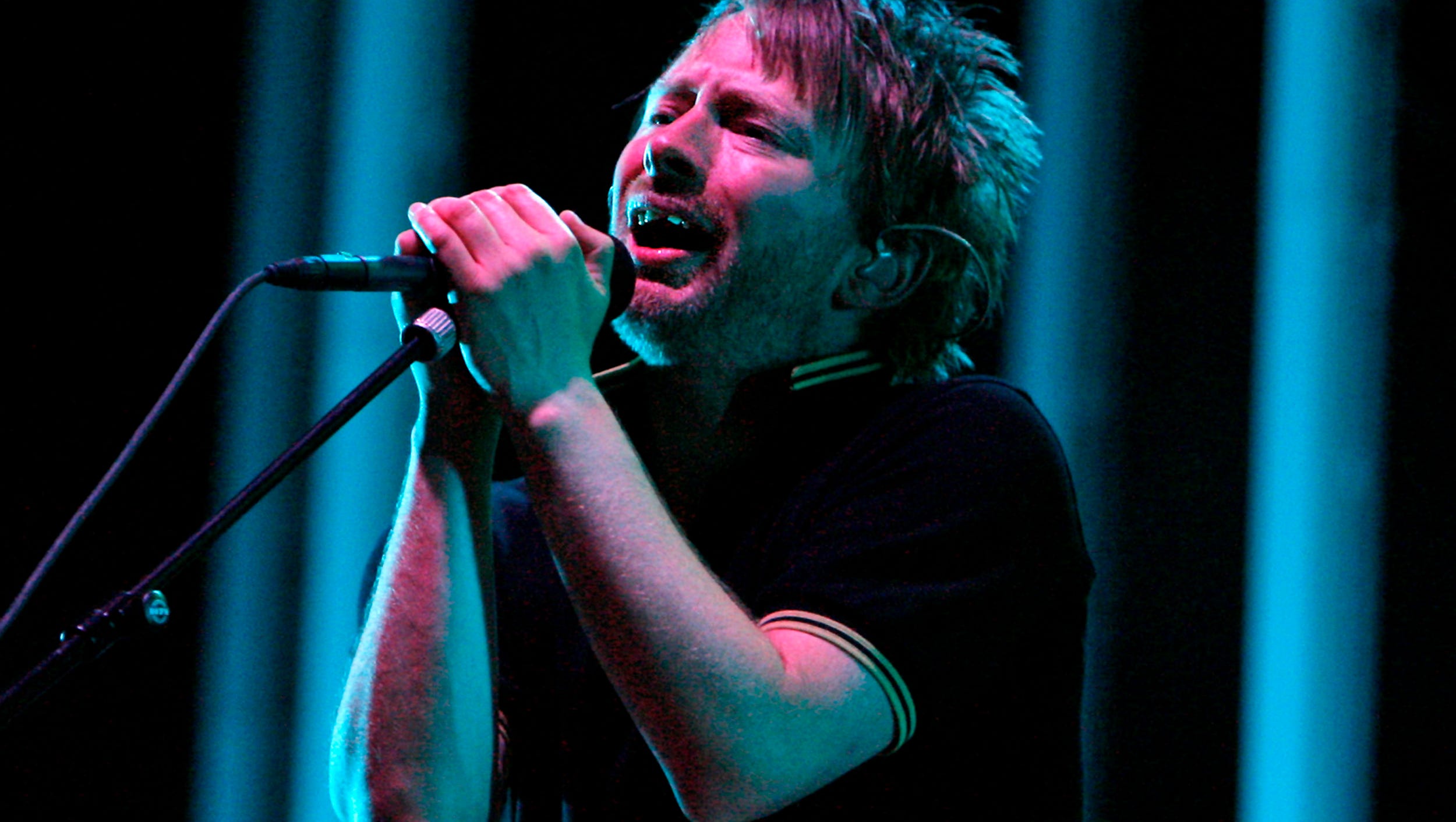 'Spectre' almost had an amazing Radiohead theme song