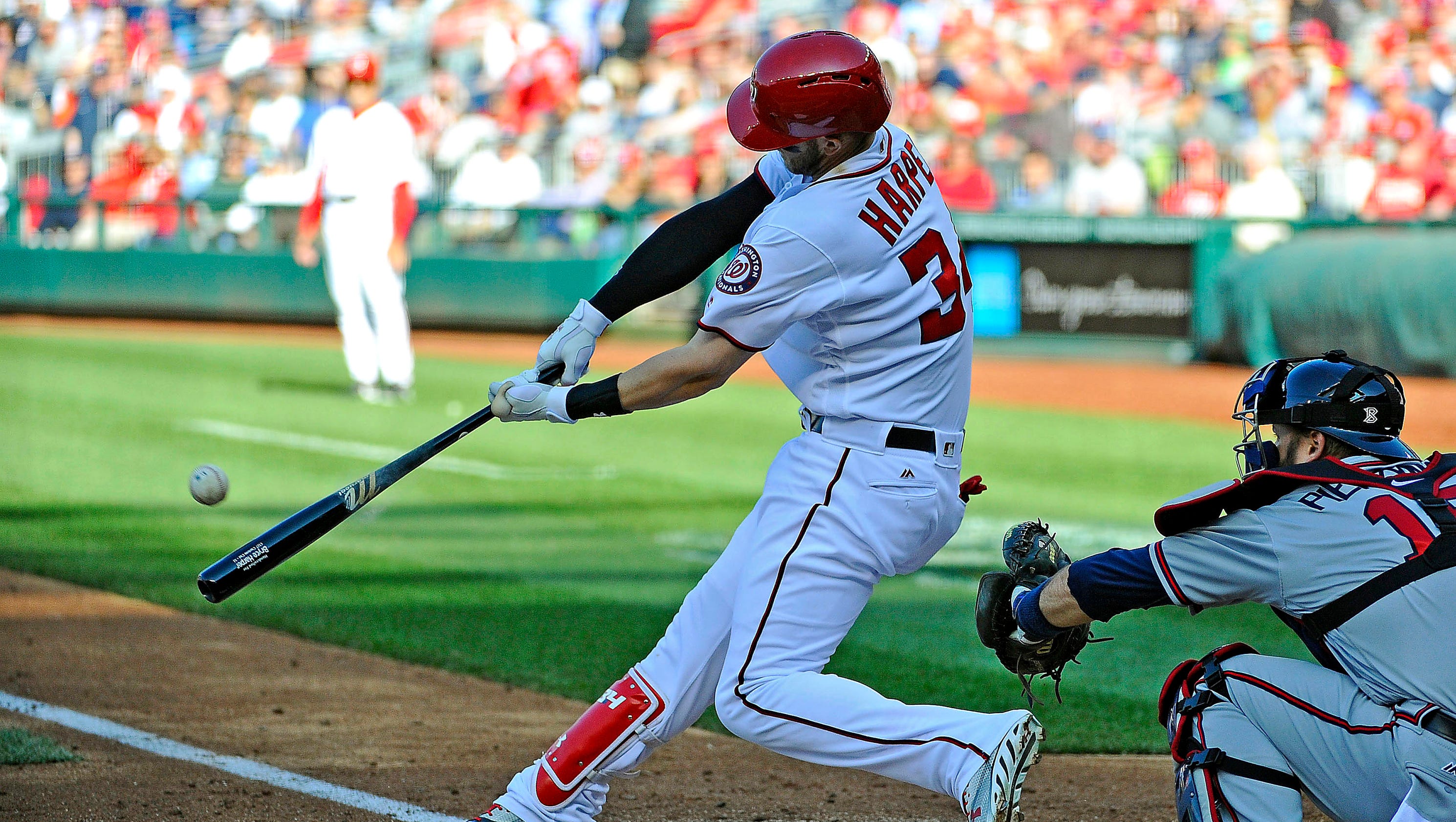 Bryce Harper hits 1st slam, 100th HR in Nationals win over Braves