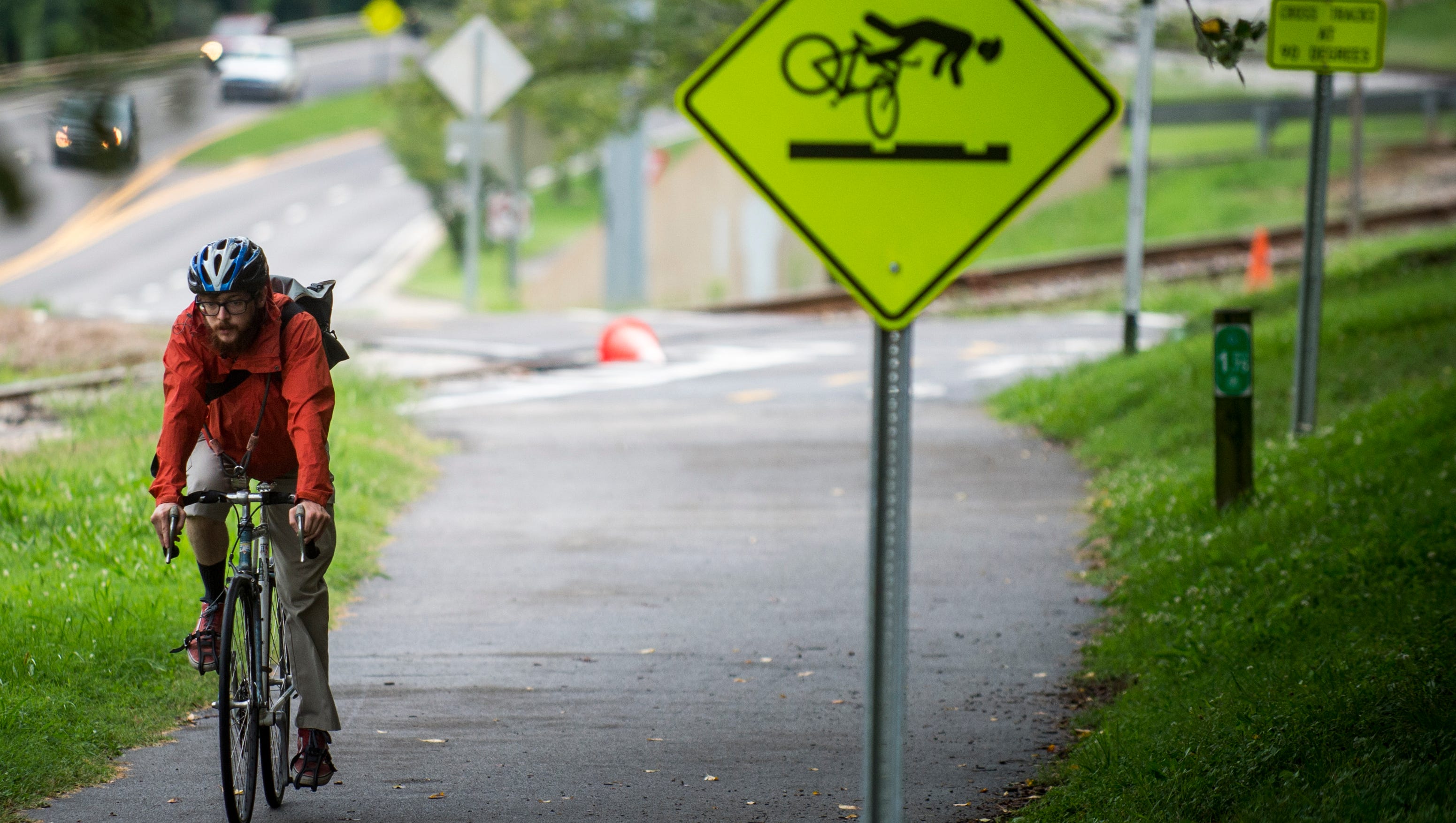 2 months, 53 wrecks: Fixing Knoxville's most dangerous bicycle crossing