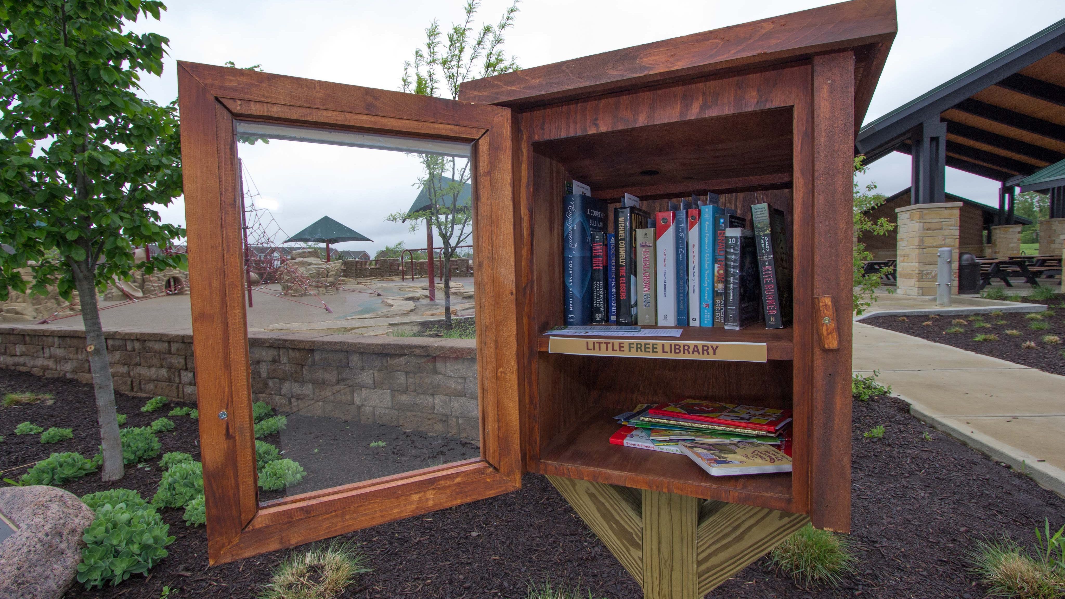 Cheat Sheet: A judgmental Indy map, Michael Jackson hologram