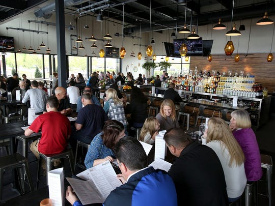 Gustav's now open at Keizer Station