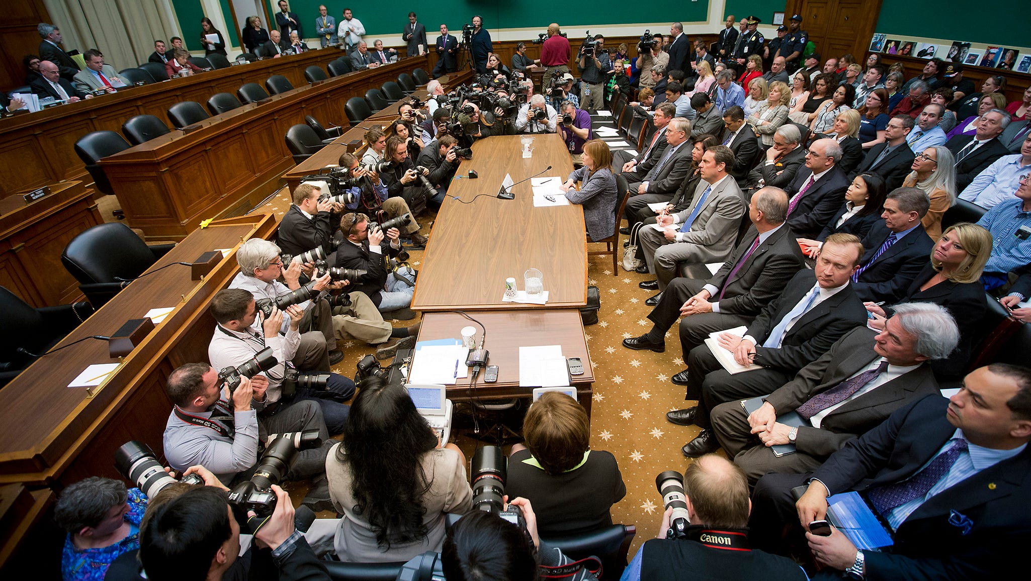 GM agrees to $900M criminal settlement over ignition-switch defect