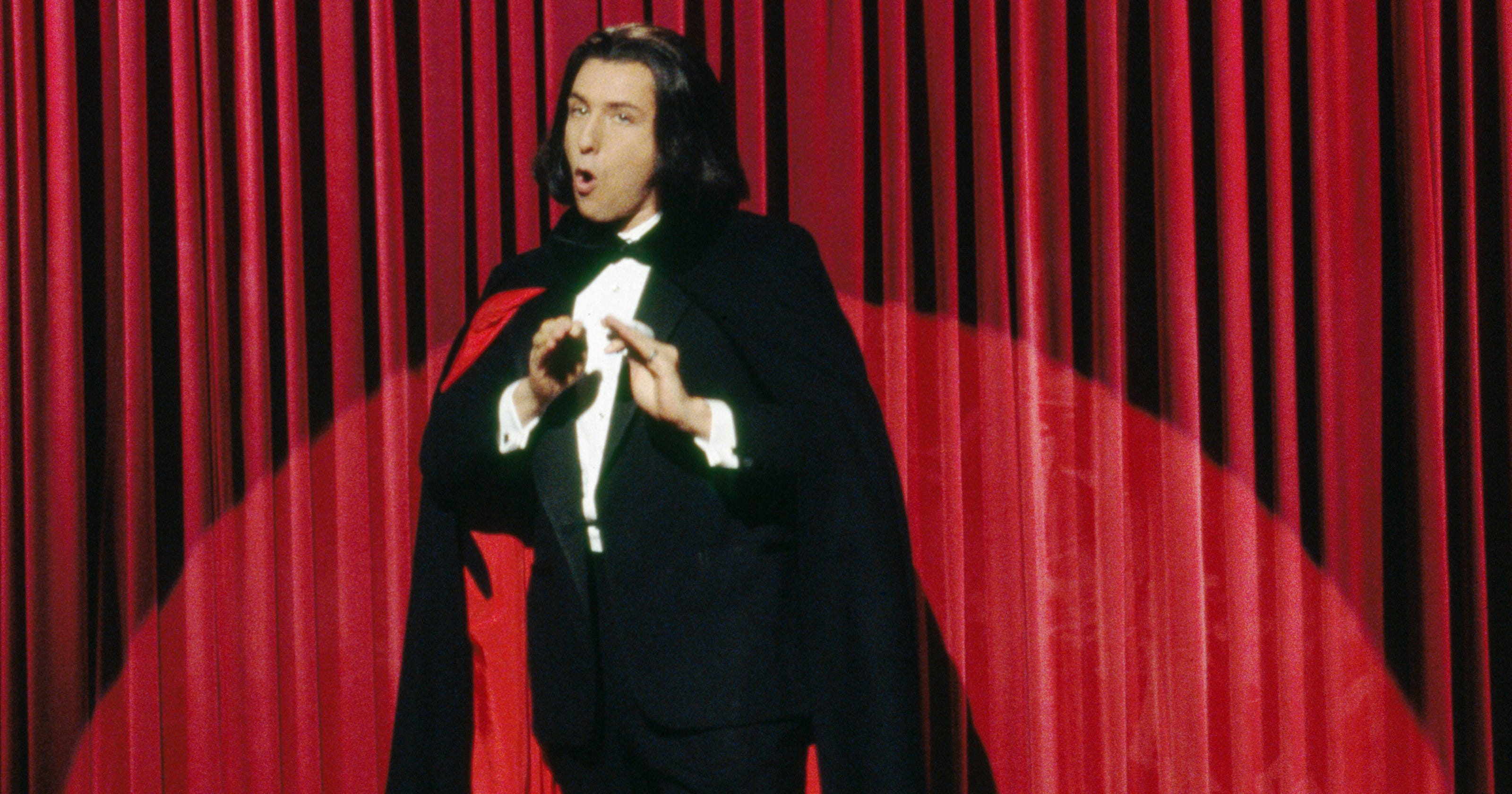 'SNL': Adam Sandler to host for the first time May 4