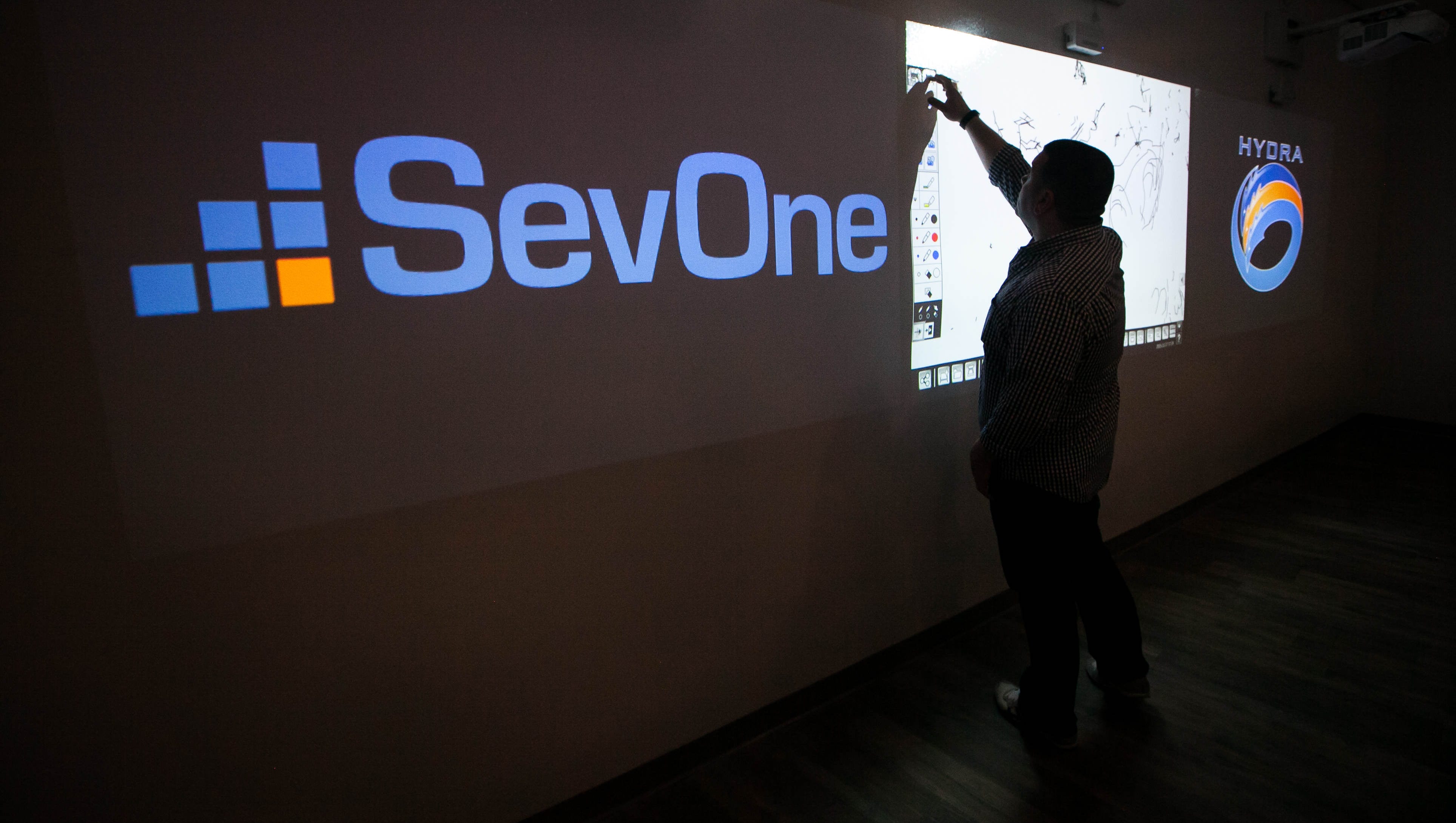 SevOne shows off new Del. tech center