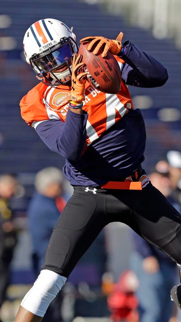 Auburn's Nick Marshall flips from QB to DB