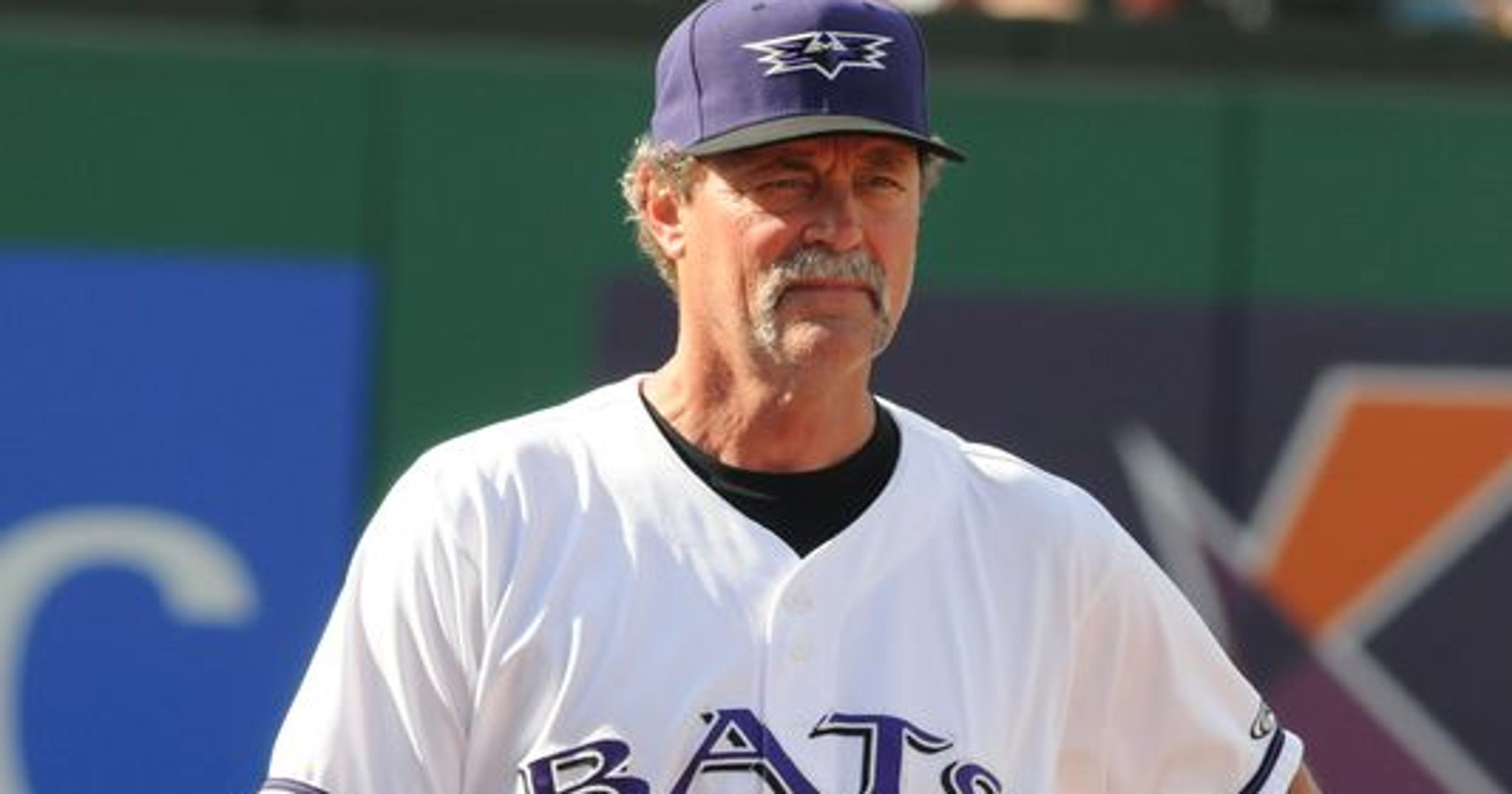 Notes: Ted Power in majors with Cincinnati Reds after 17-year wait