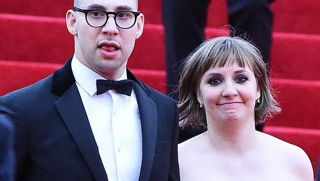 Lena Dunham's boyfriend says he's not overprotective