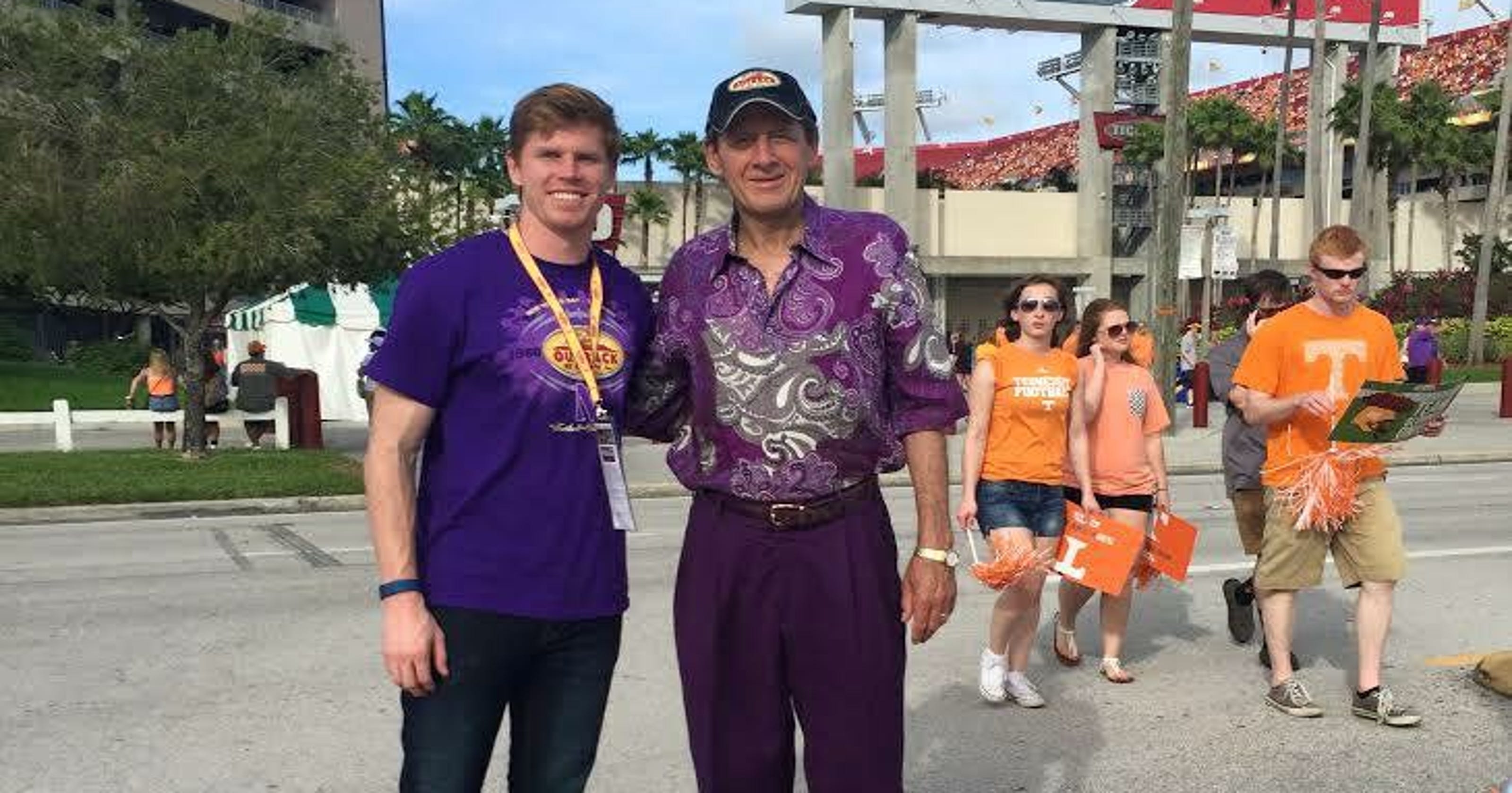 Craig Sager Jr., 29, shares emotions over dad excluding him from will