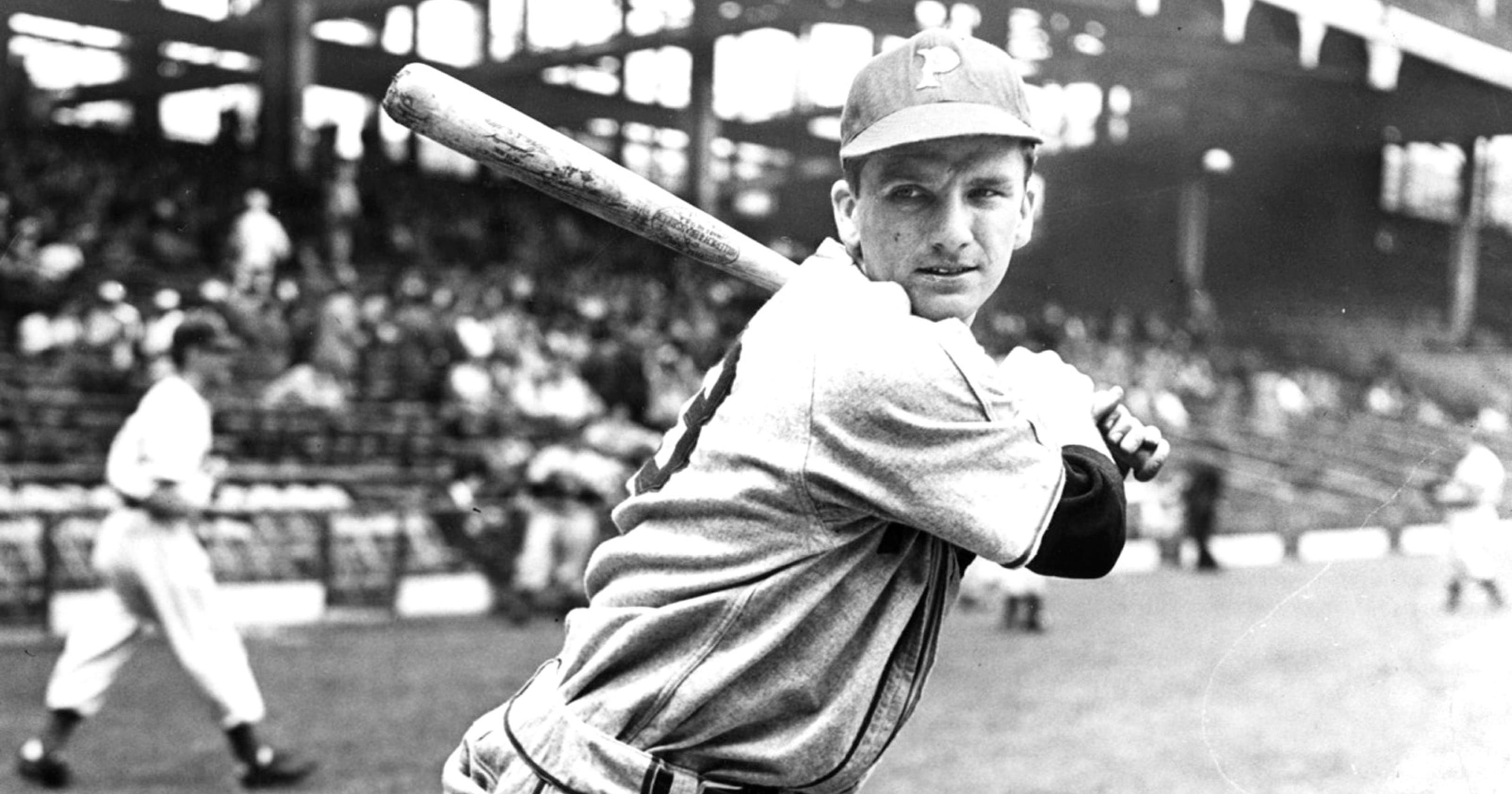 Hall of Famer, legendary broadcaster Ralph Kiner dies