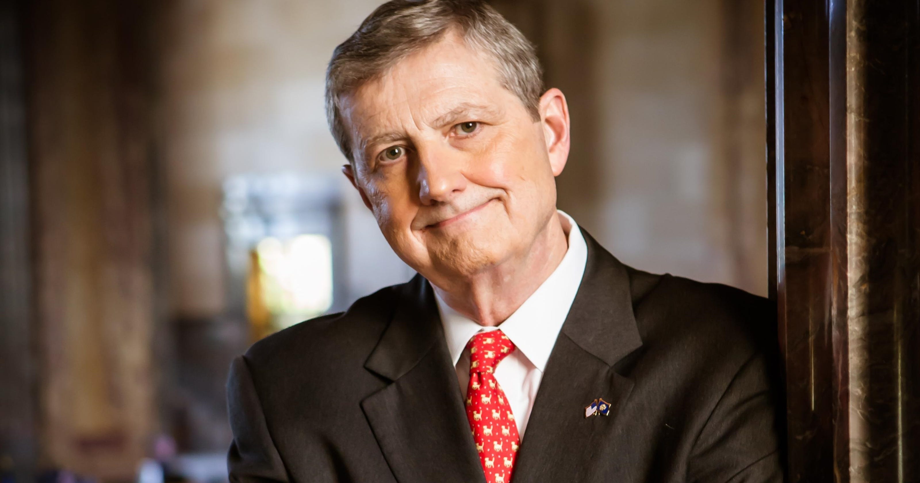 Mike Foster backs Kennedy for Senate