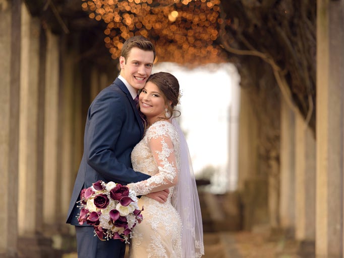 Photos: "Bringing Up Bates" couple Tori Bates and Bobby Smith