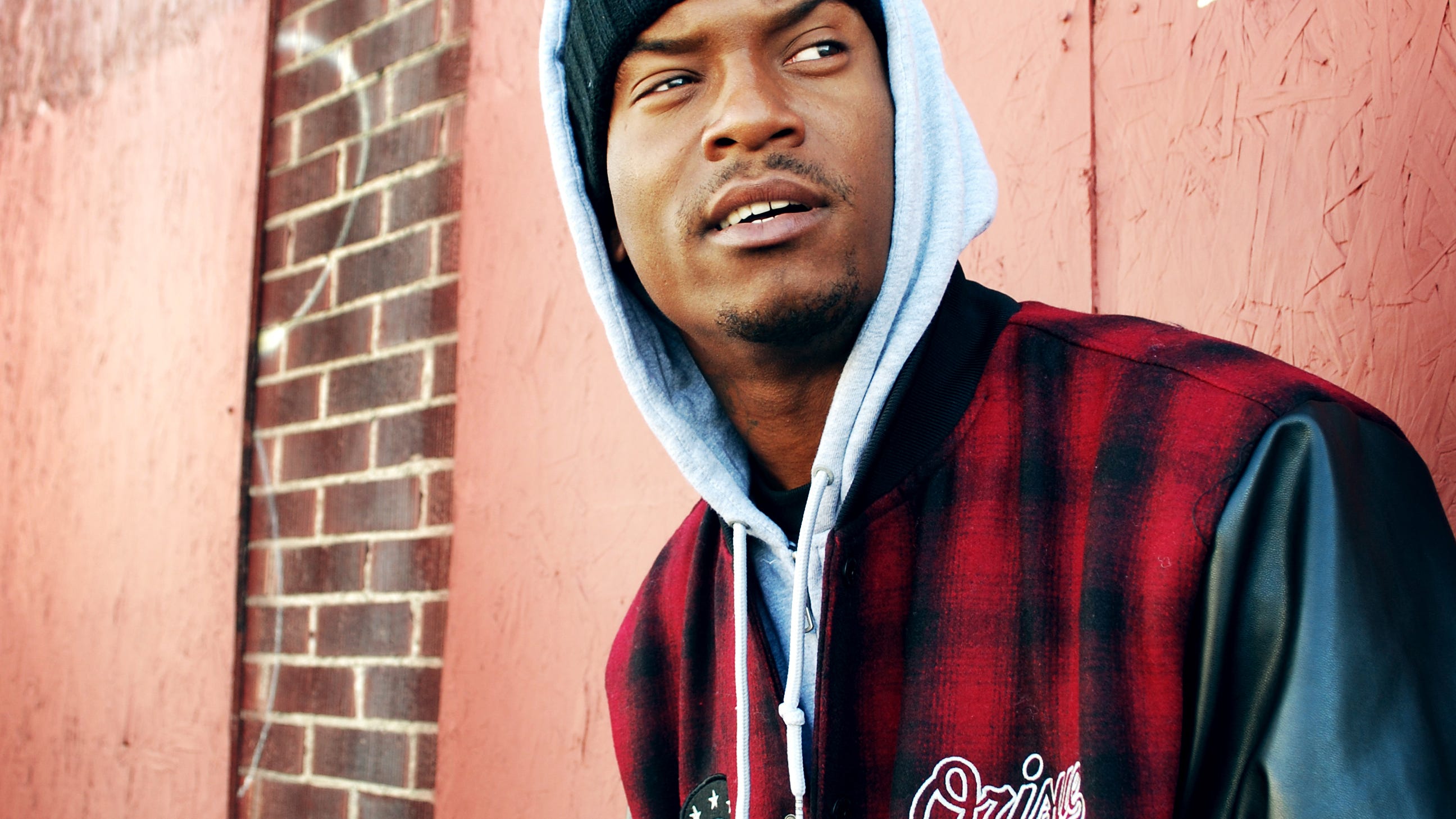 Hip-hop artist Fashawn to rap as Timothy Bradley enters ring