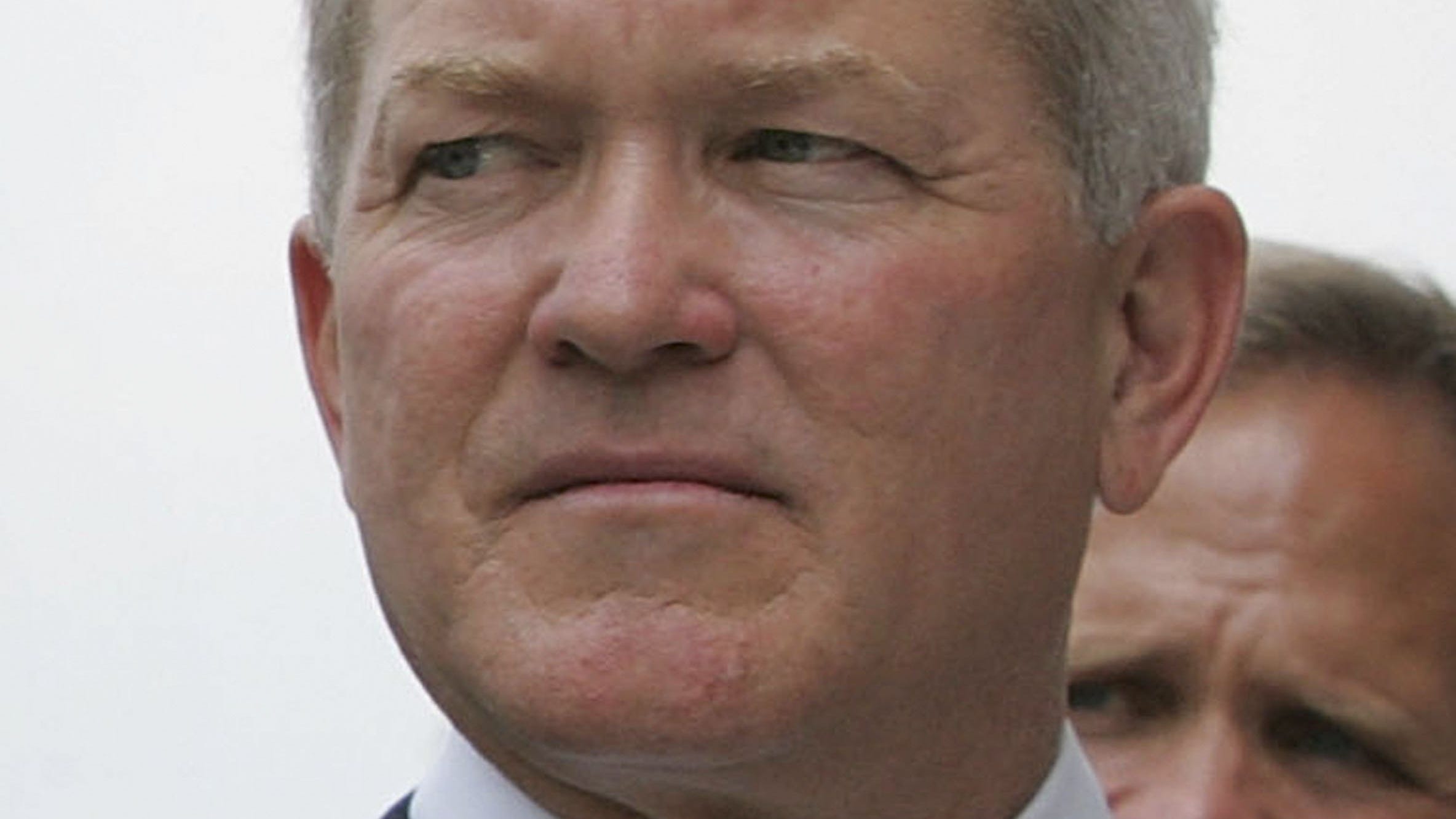 Disgraced ex-rep Mark Foley doesn't 'slam a door' to running again