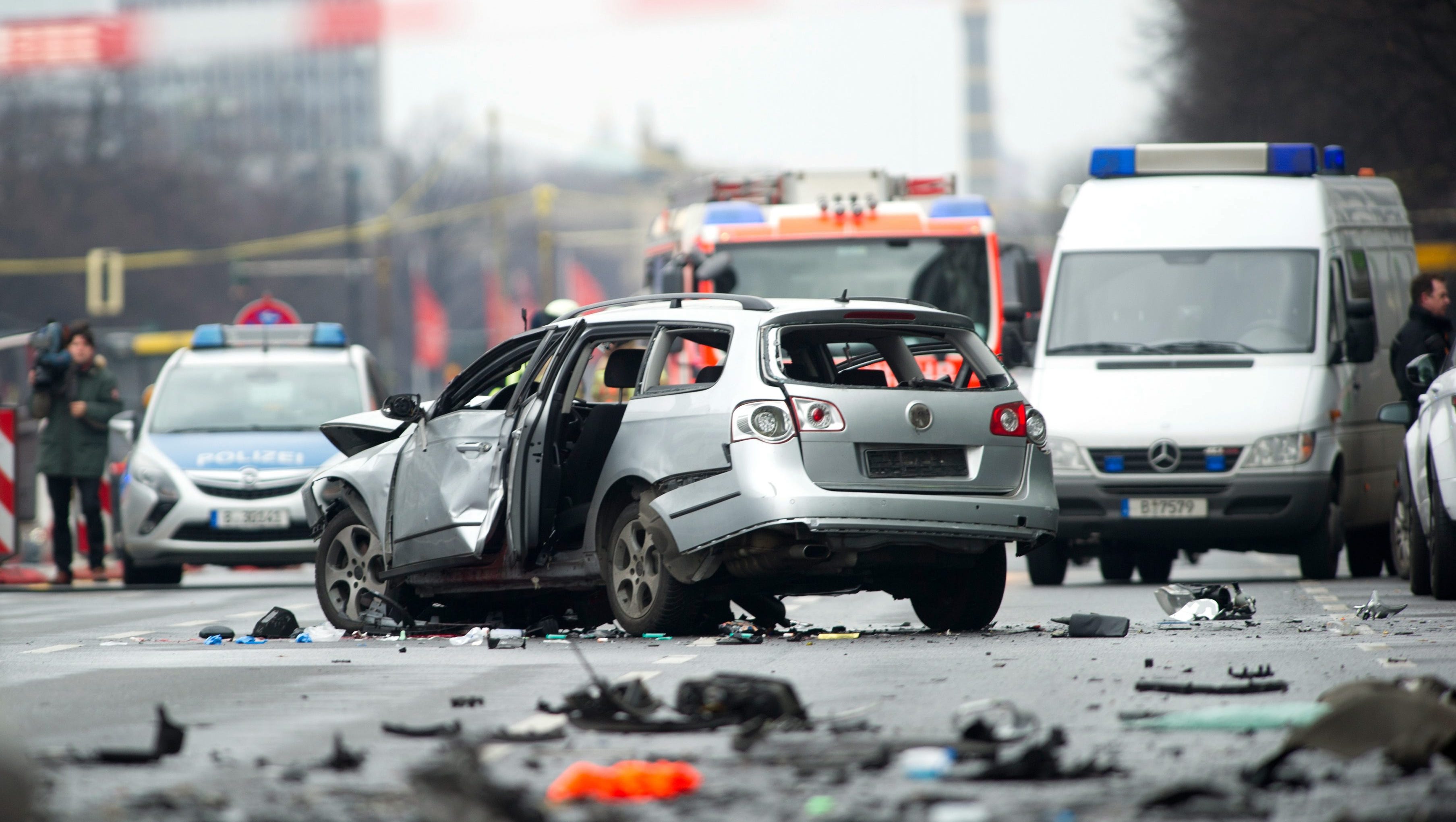 Man killed in car bomb blast in Berlin