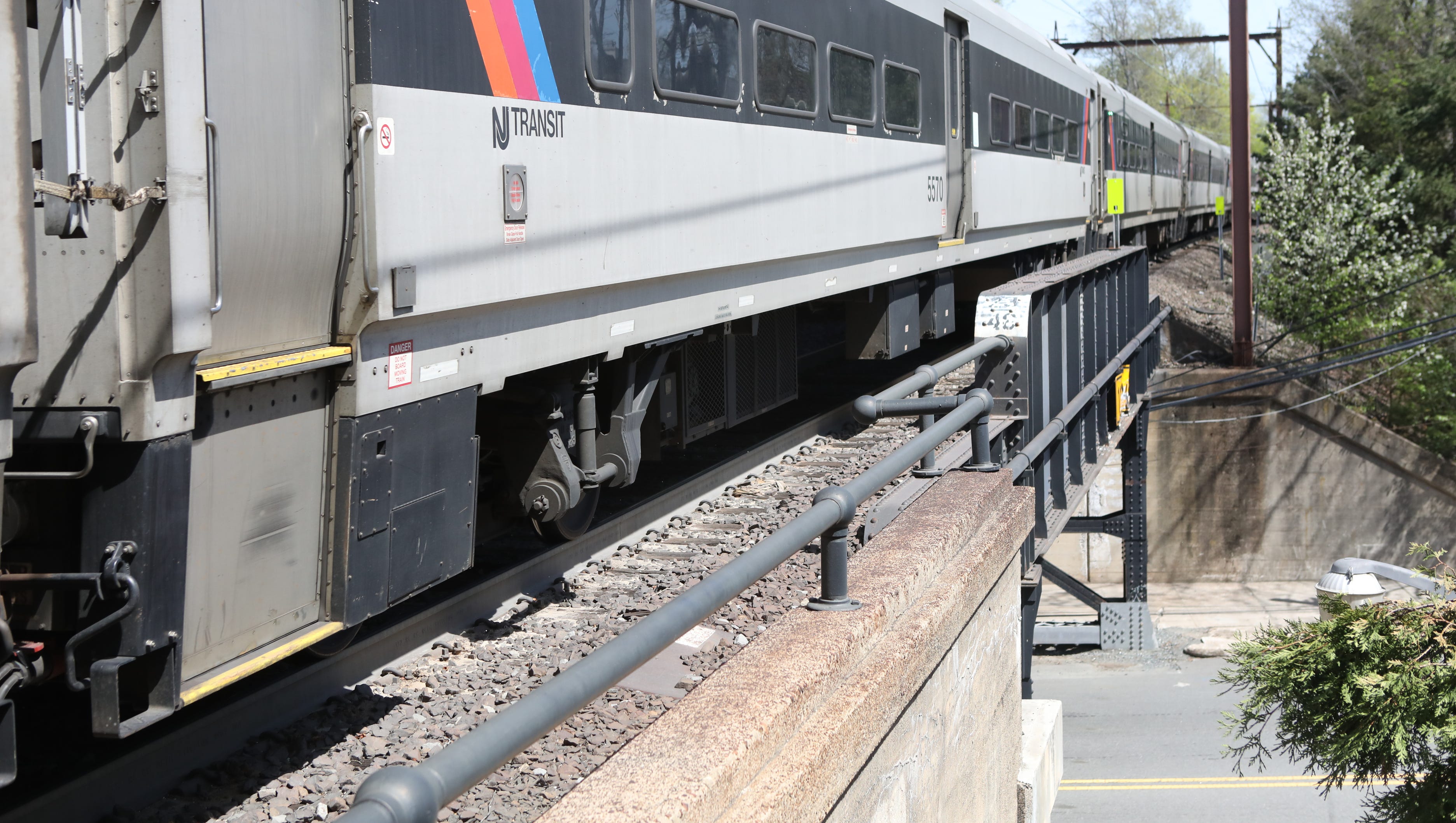 Trains on time, PATH delayed