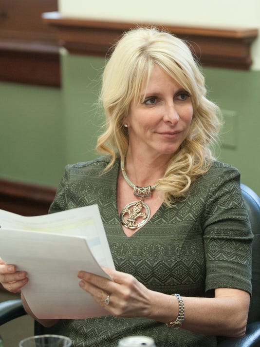 Angela Leet is running for Louisville mayor