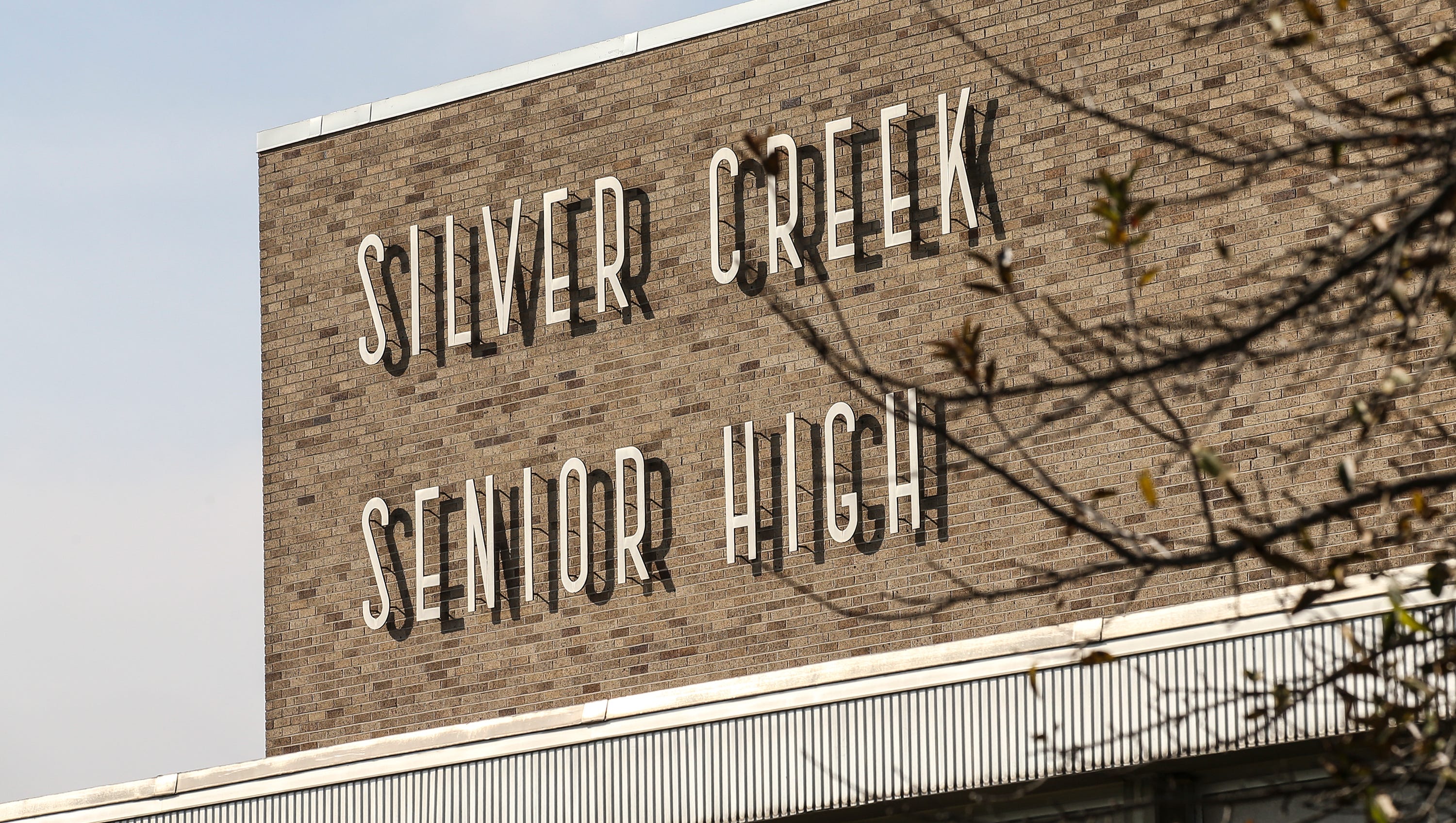 Silver Creek Schools, Borden-Henryville Schools delay first day