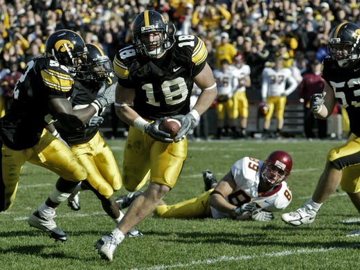 Iowa football: Former Hawkeye Chad Greenway opens Chad Locker's in Iowa ...