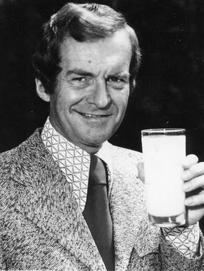 John Ward, late 'Voice of the Vols,' honored by Tennessee