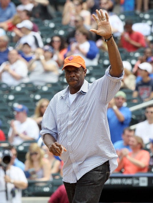 Dwight Gooden to play Santa Claus at gentlemen's club
